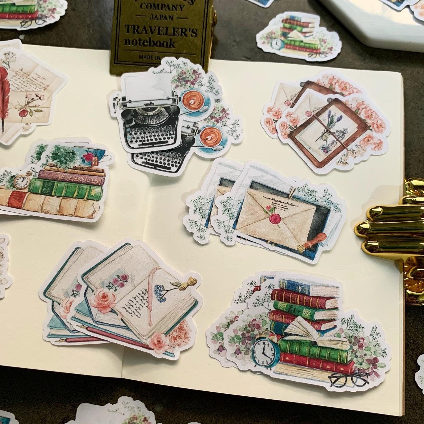 Read & Write stickers – Piscoletters